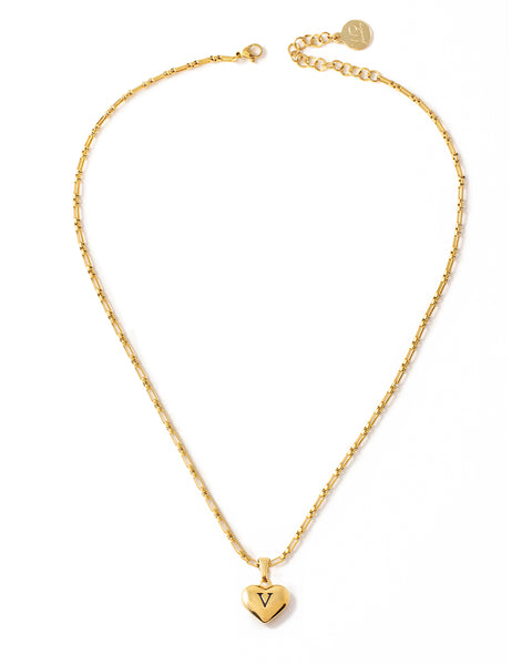 Pulse | Gold Letter Heart Charm Necklace | wellDunn jewelry